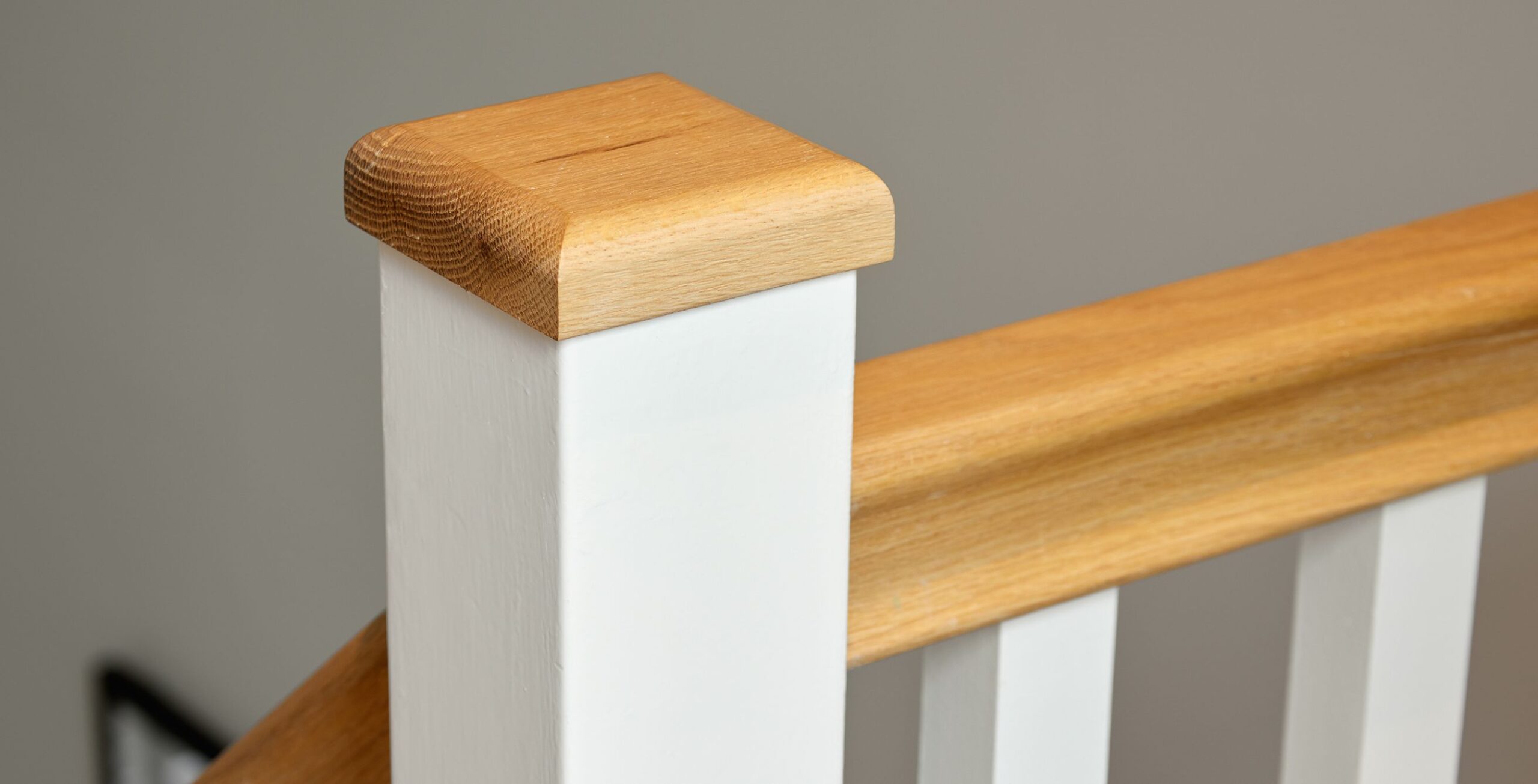 How to install a newel post guide | Staircraft